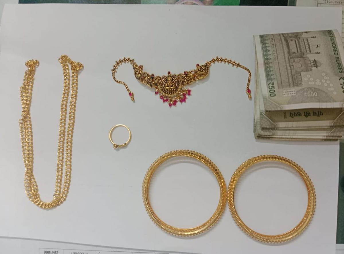 Inter-district thief involved in theft of bags in KSRTC buses arrested ...