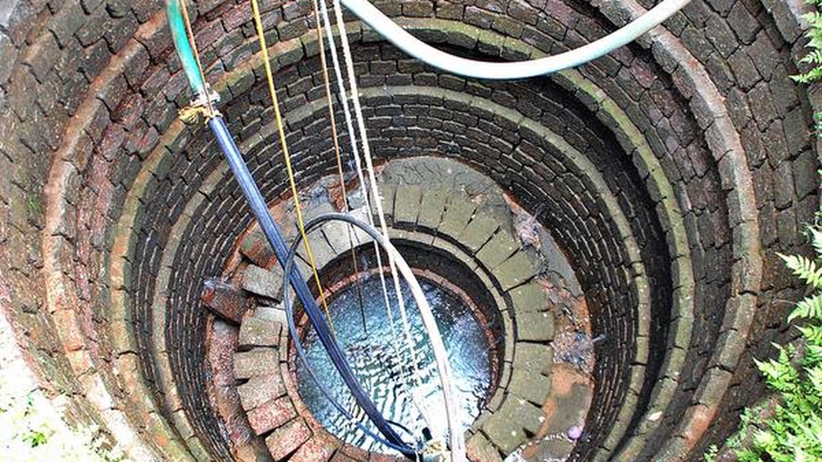 Govt. to take over private open wells, borewells - The Hindu