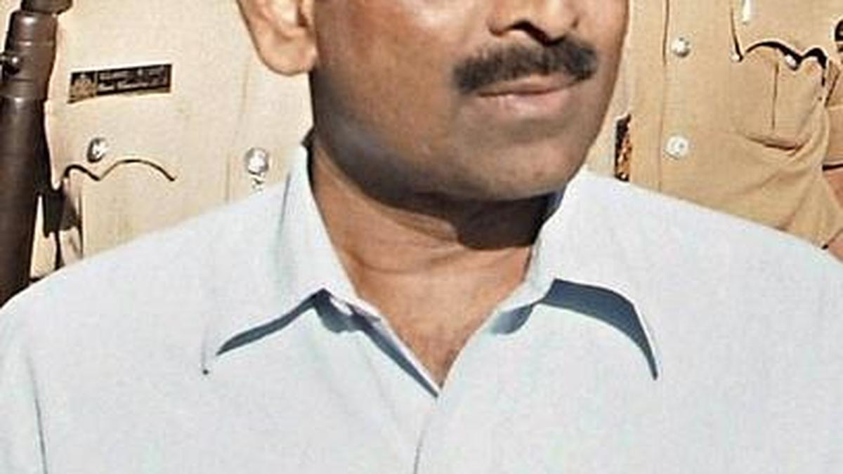 ‘Cyanide’ Mohan convicted in beedi worker murder case - The Hindu