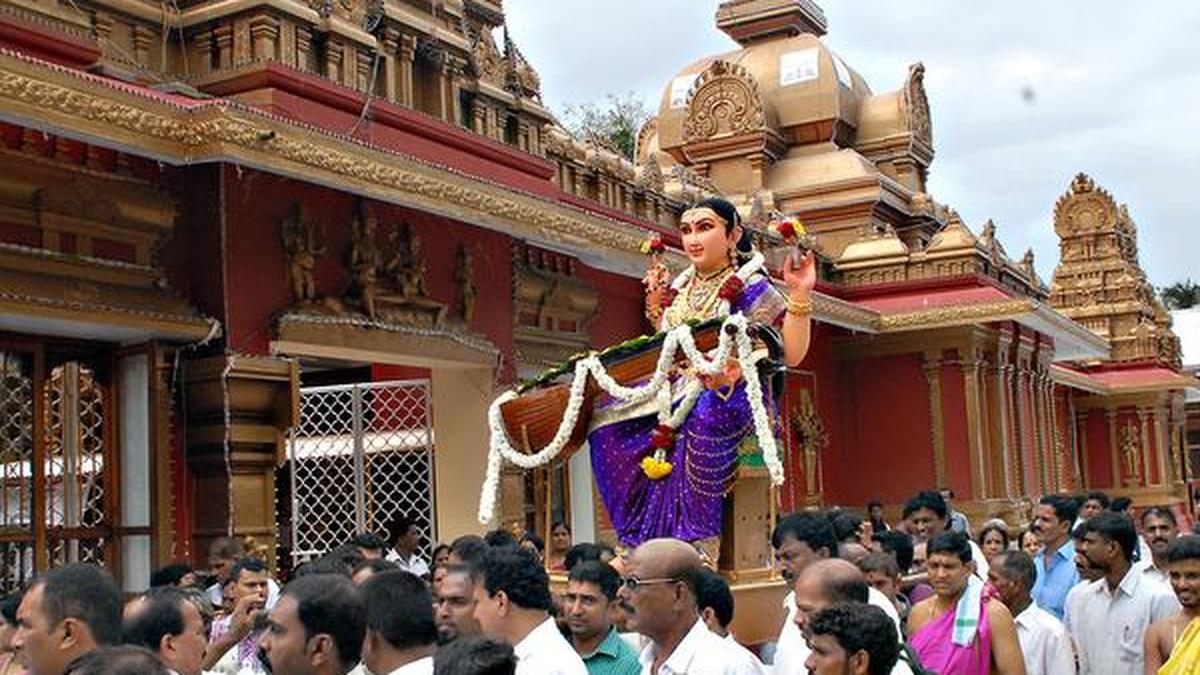 Navaratri celebrations begin - The Hindu