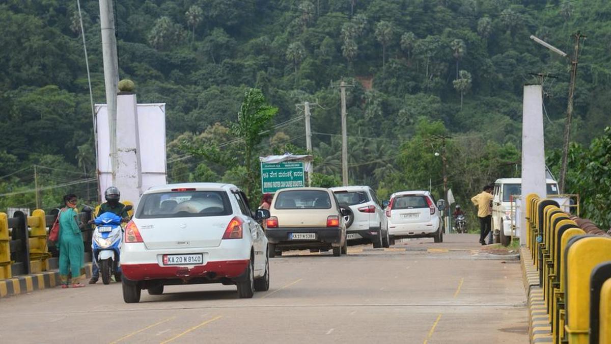 Maravoor bridge opens for traffic - The Hindu