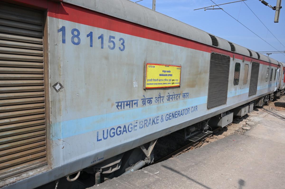Mangaluru Mumbai CSMT Express also gets LHB rake - The Hindu