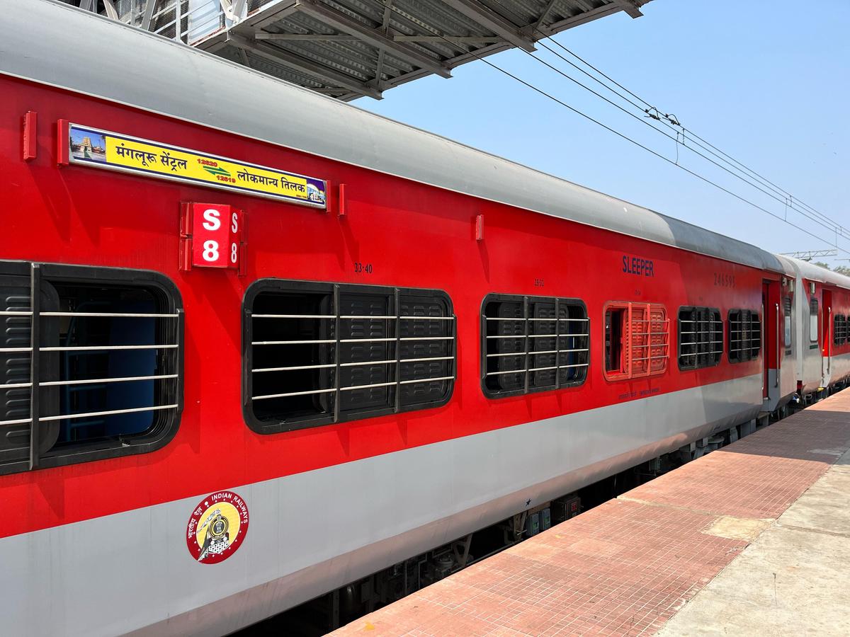 Mangaluru Mumbai CSMT Express also gets LHB rake - The Hindu