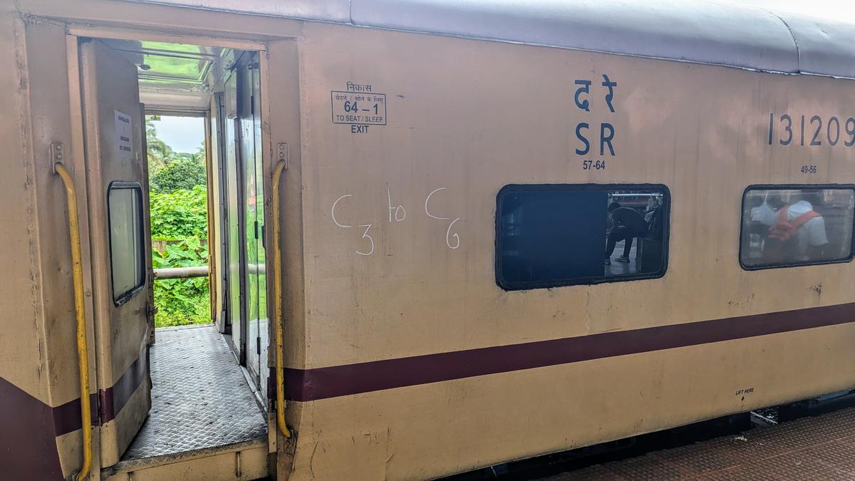 ICF rake in place of Vande Bharat rake surprises many on Mangaluru ...