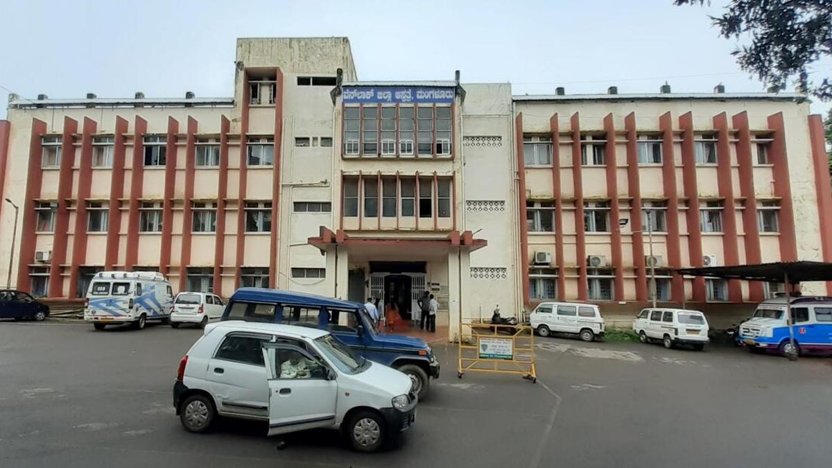 30 doctors from Mangaluru hospital offer tele-consultation to Covid-19 ...