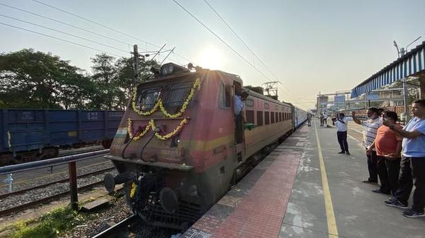 YPR-Karwar Express becomes the first to be hauled by electric loco on ...
