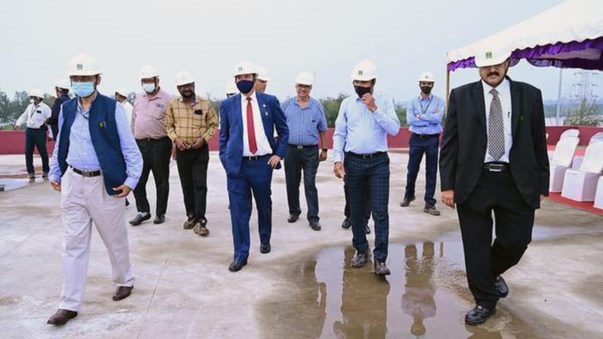 ONGC Chairman reviews desalination plant work - The Hindu