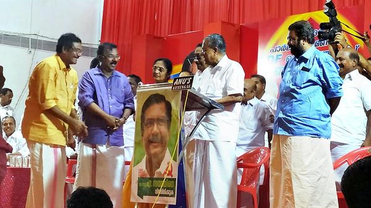 Divakaran drops in at meeting - The Hindu