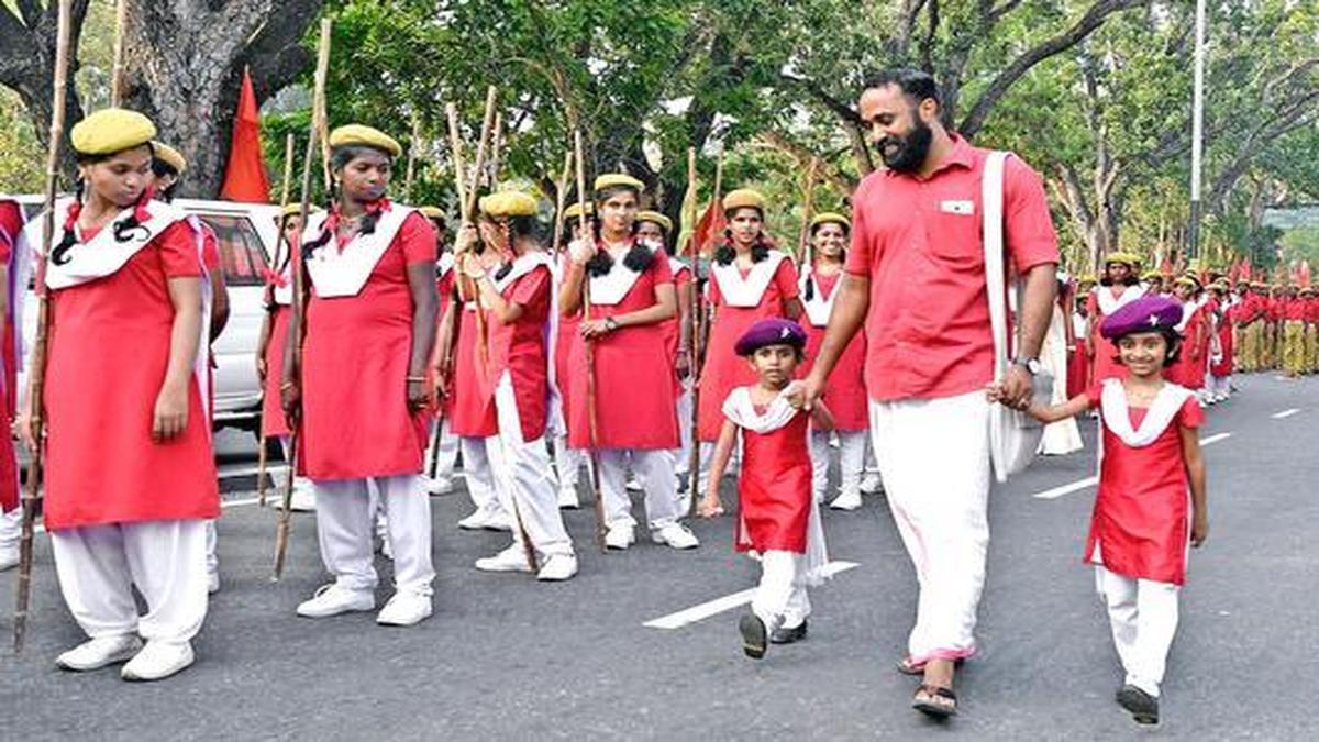 Red spread on capital roads - The Hindu