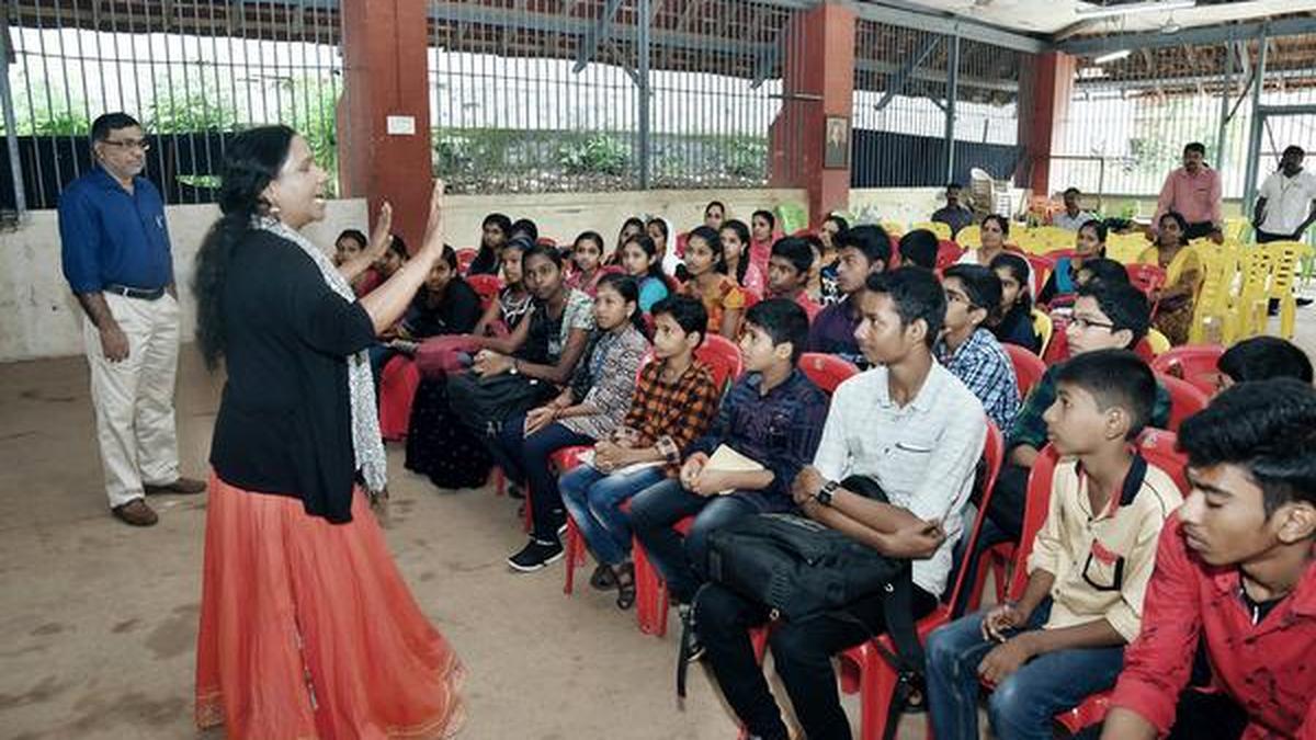 Getting students stage-ready | Flipboard