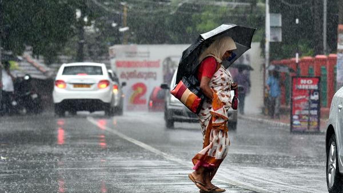 Precautionary steps for heavy rain - The Hindu