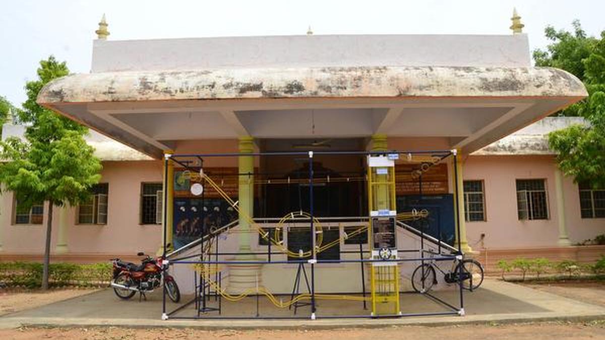 Anna Science Centre’s Planetarium in Tiruchi goes virtual - The Hindu