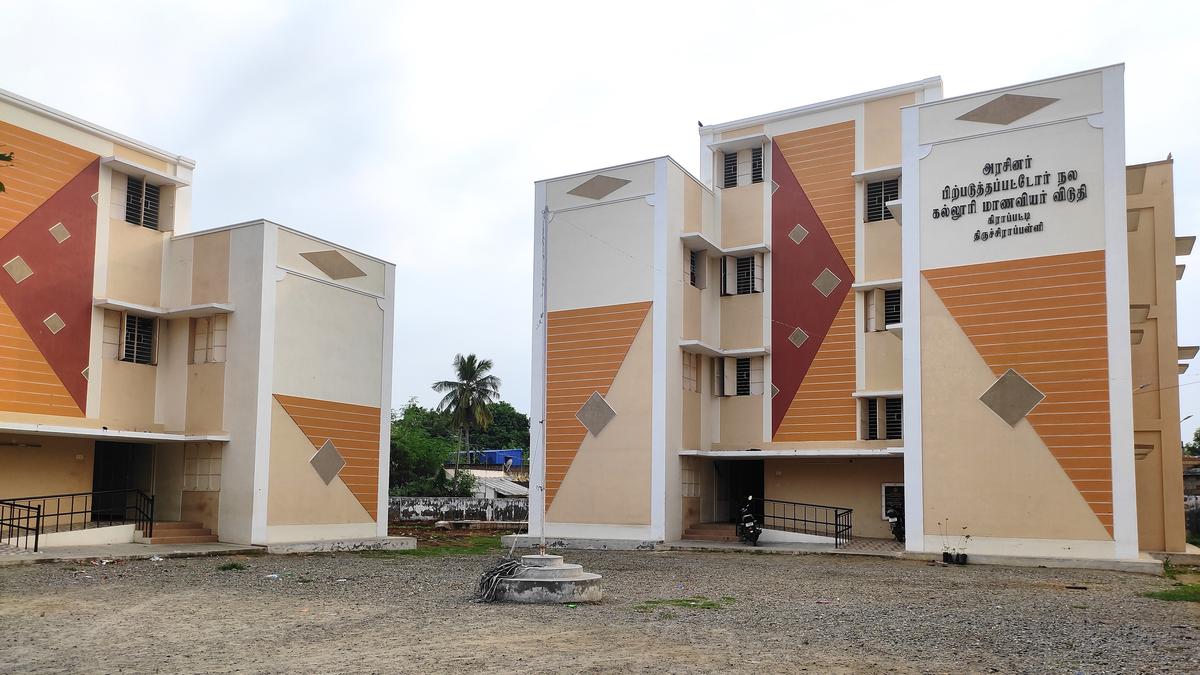 Students battle against substandard food, poor hygiene at Govt. BC ...