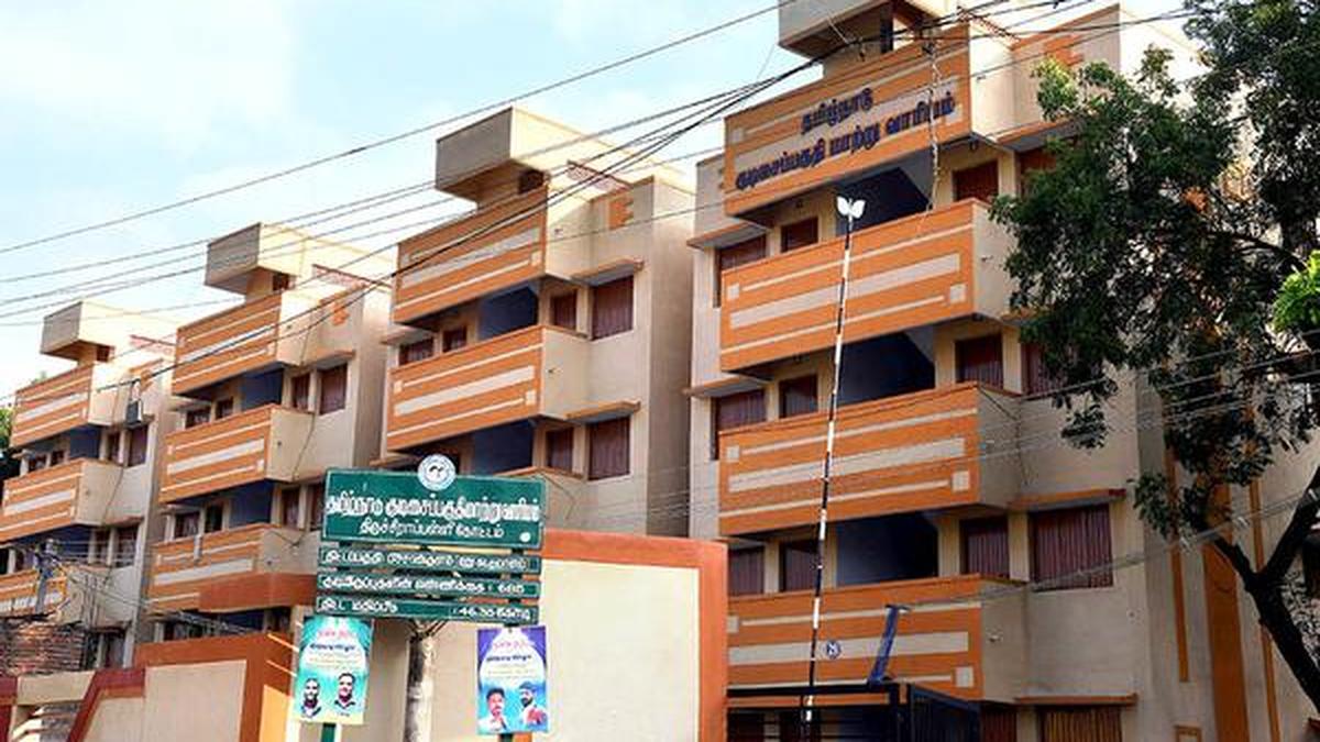 Sengulam Colony residents get new roof over their heads - The Hindu