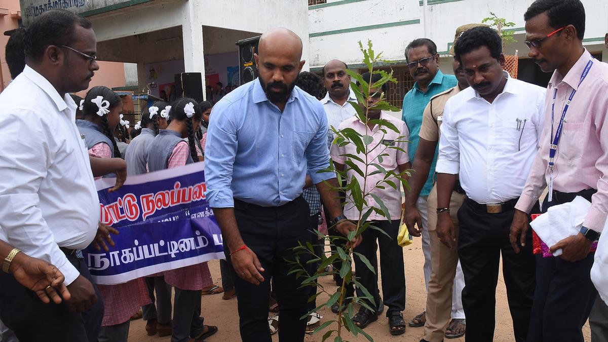 Drive to improve cleanliness, hygiene in schools launched - The Hindu