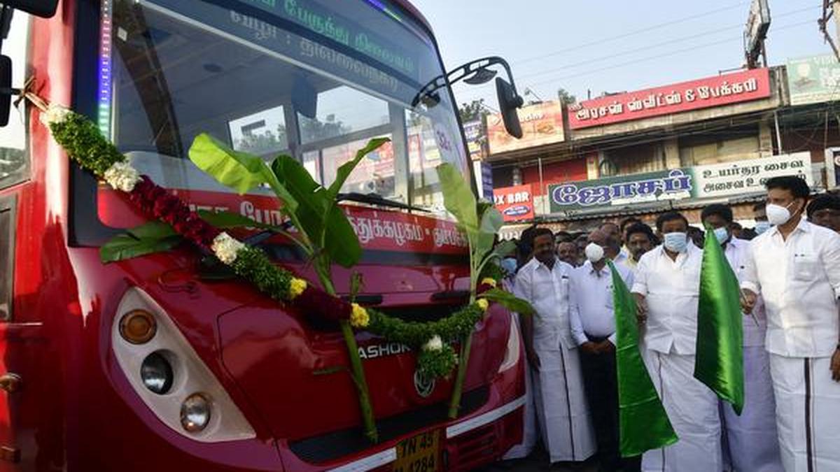 Remodelled Chathiram bus stand starts functioning - The Hindu