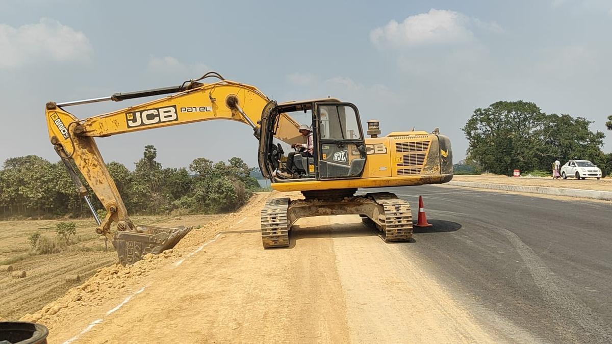 Sethiyathope-Cholapuram section of Vikravandi-Thanjavur NH to be ...
