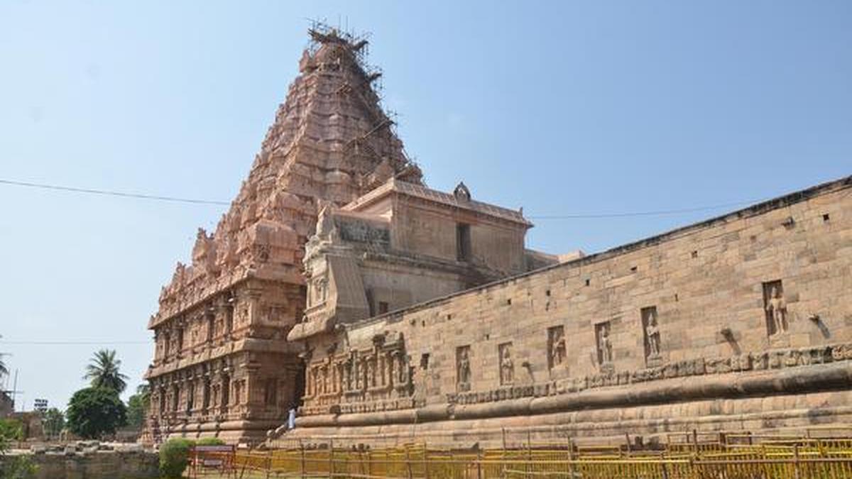 COVID-19: Sri Brahadeeswarar Temple closed - The Hindu