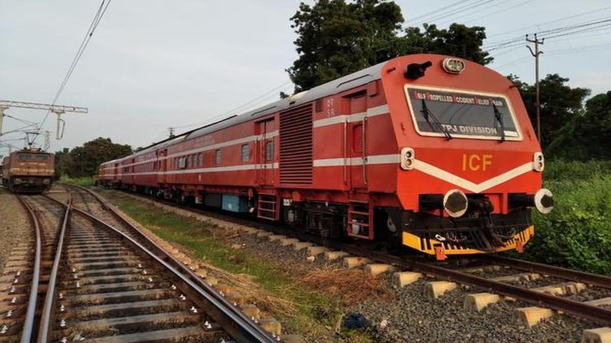 Accident-relief trains equipped with GPS - The Hindu