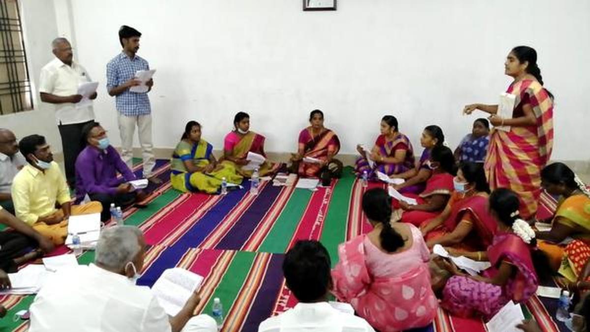 Panchayat Union meeting hall yet to be furnished - The Hindu