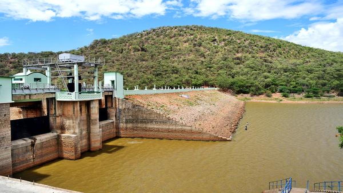 Rain after a long gap brings glimmer of hope for Manapparai farmers ...