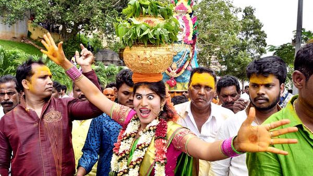 Bonam offered to goddess Kanaka Durga - The Hindu