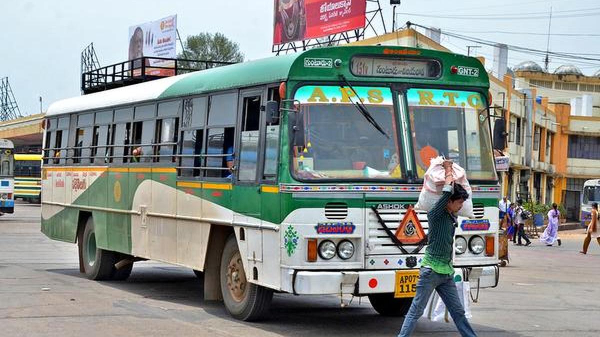 Telugu Velugu buses turn a white elephant - The Hindu
