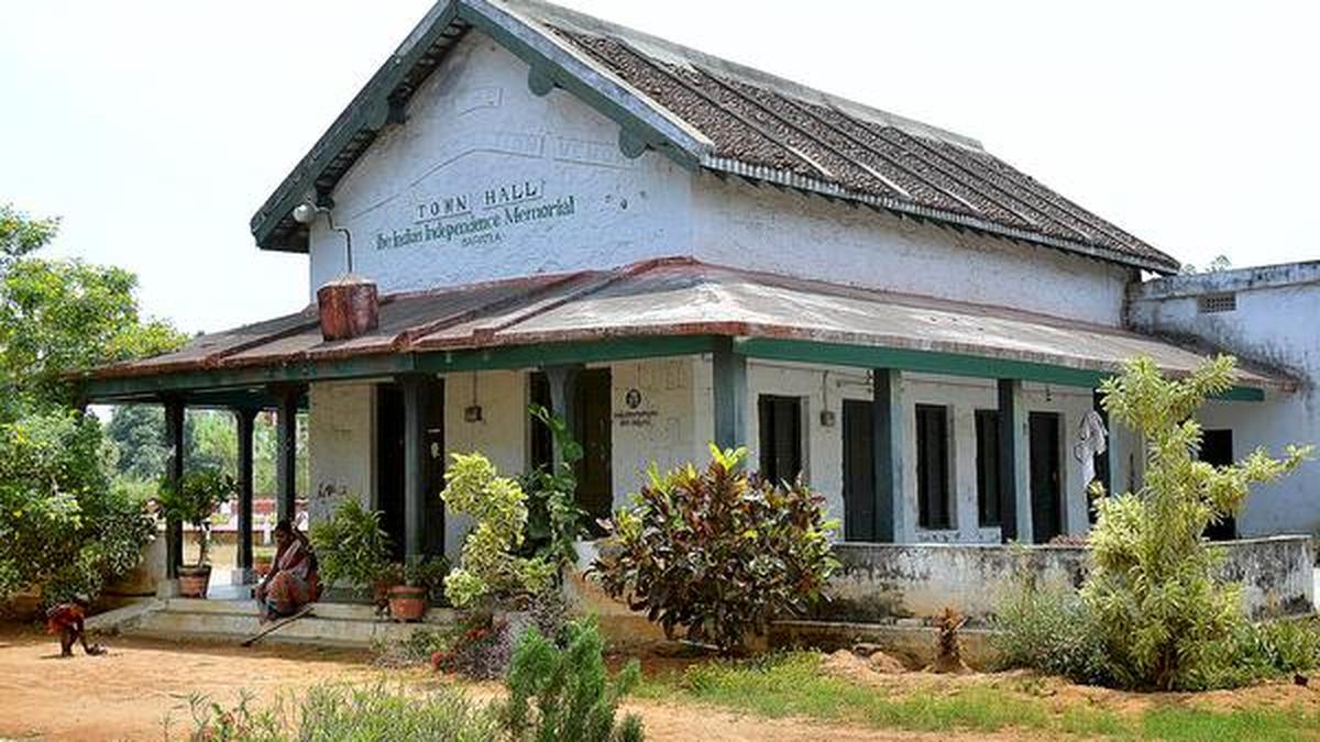 A piece of history in Bapatla - The Hindu