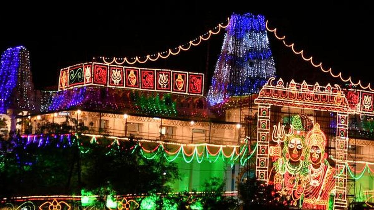 Temples decked up for Sivaratri festival - The Hindu