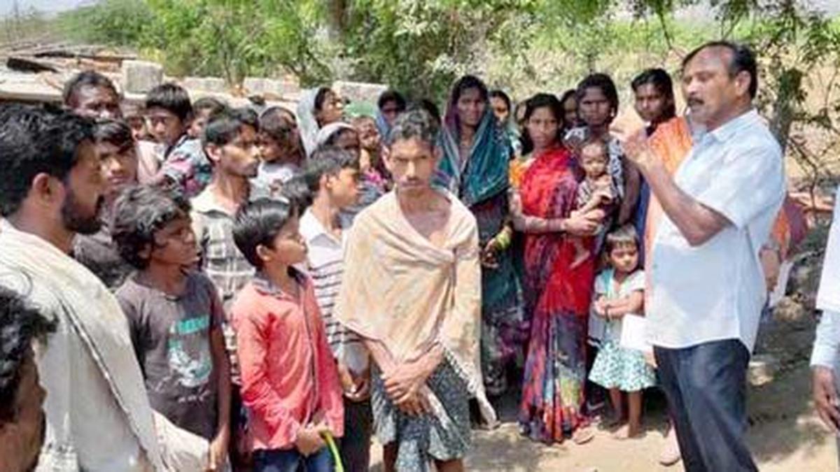 40 bonded labourers, including nine children, of Odisha freed - The Hindu