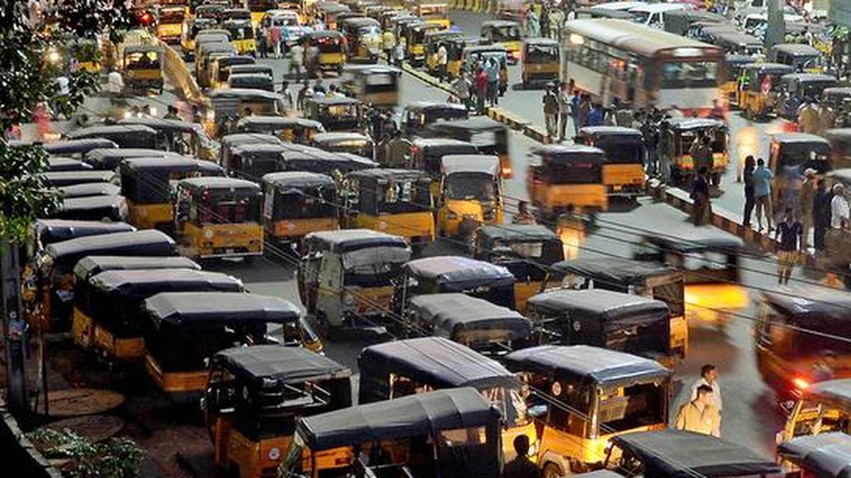 Auto-rickshaw unions to participate in bandh - The Hindu