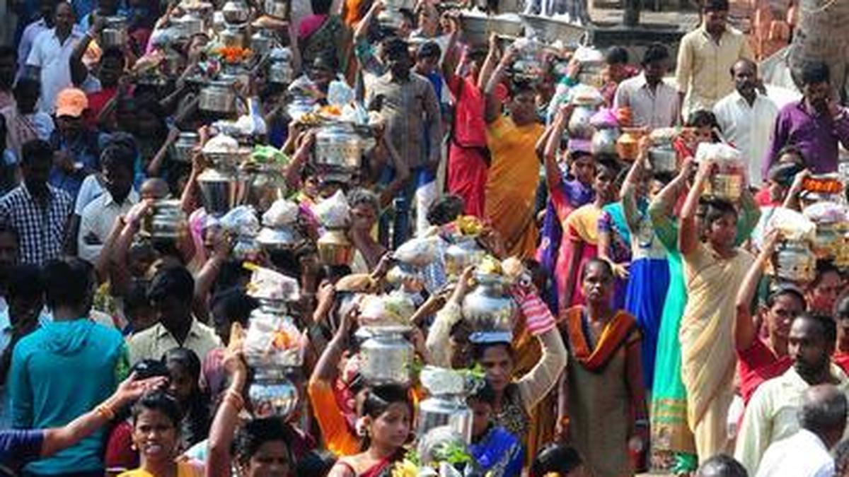 Gangamma jatara a big draw - The Hindu