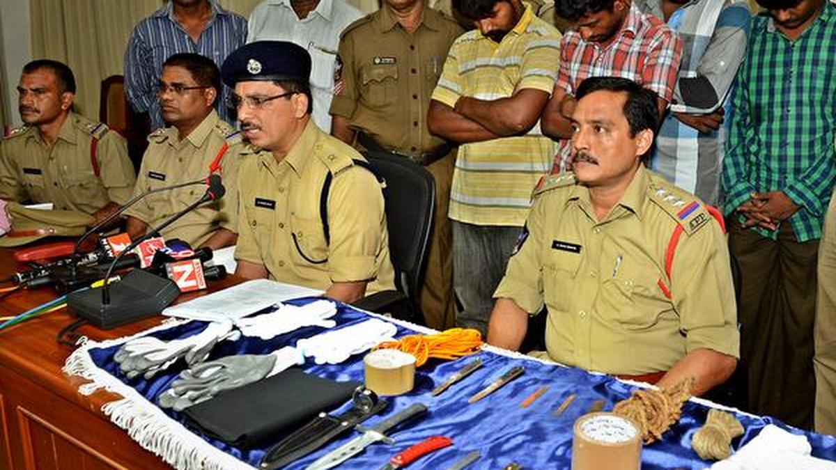 Armed gangs, the new trend in city - The Hindu