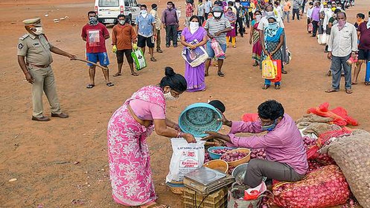 Social distancing made a norm at rythu bazaars - The Hindu