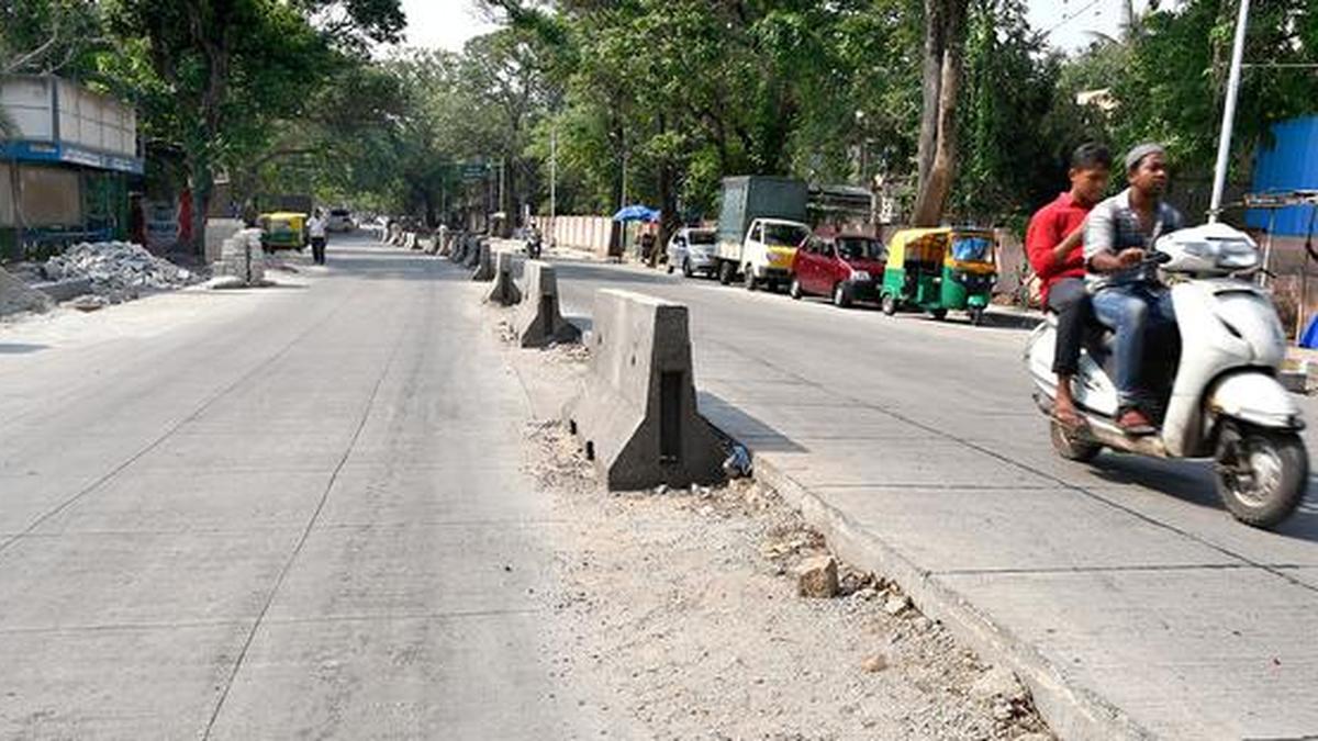 Change in design: white-topped roads to get percolation pits - The Hindu