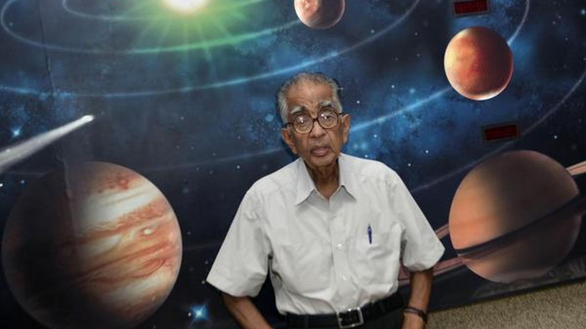 Scientist who pioneered research on black holes leaves behind rich ...