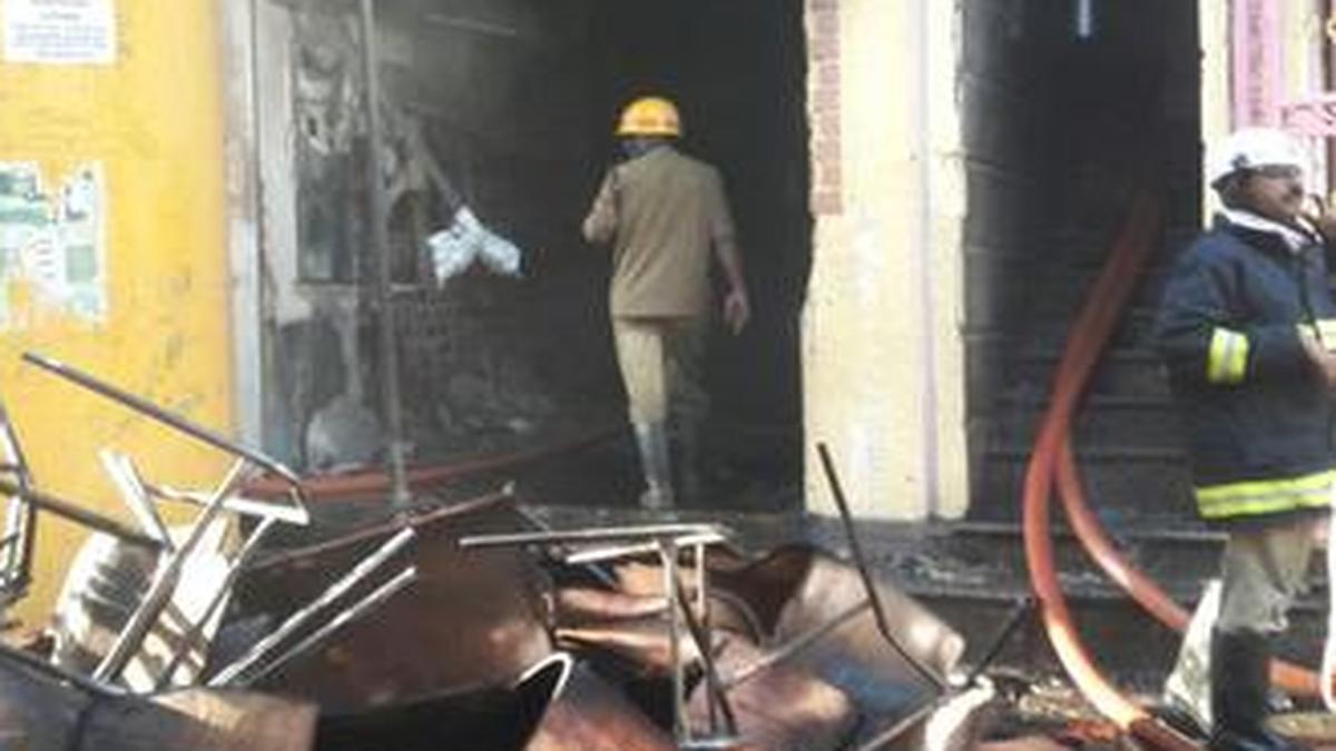 Two die after four-storeyed building catches fire - The Hindu