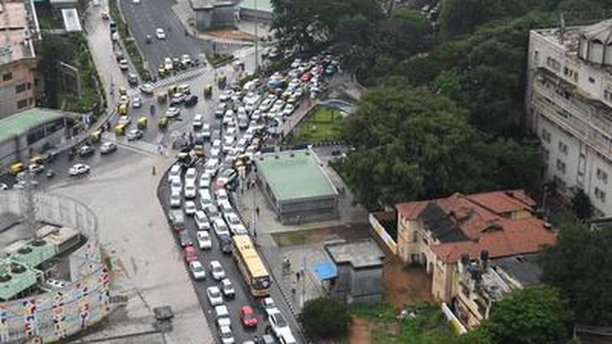 Need serious measures to solve city’s traffic problems: HC - The Hindu