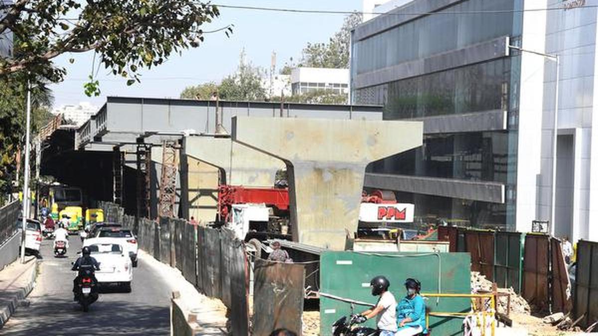BBMP sets new deadline for Shivananda Circle flyover - The Hindu