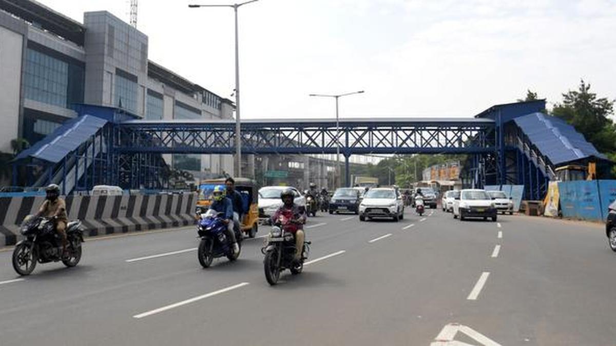 Two years on, Alandur foot over-bridge awaits opening - The Hindu