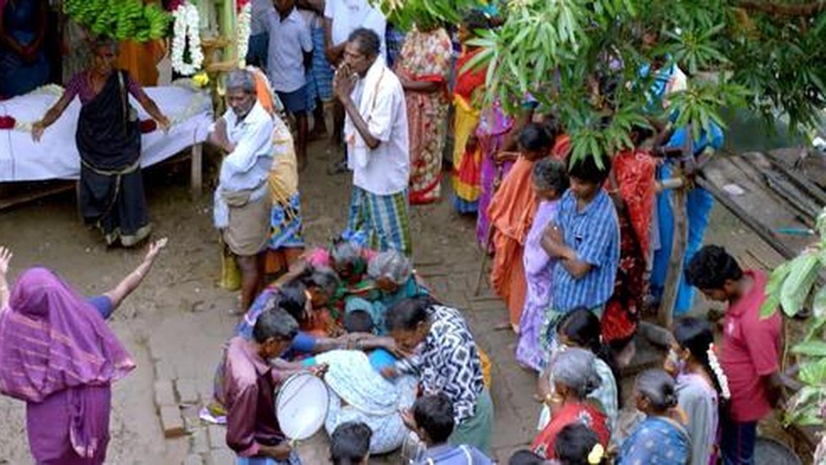 Highlighting a disgrace called Thalaikoothal - The Hindu