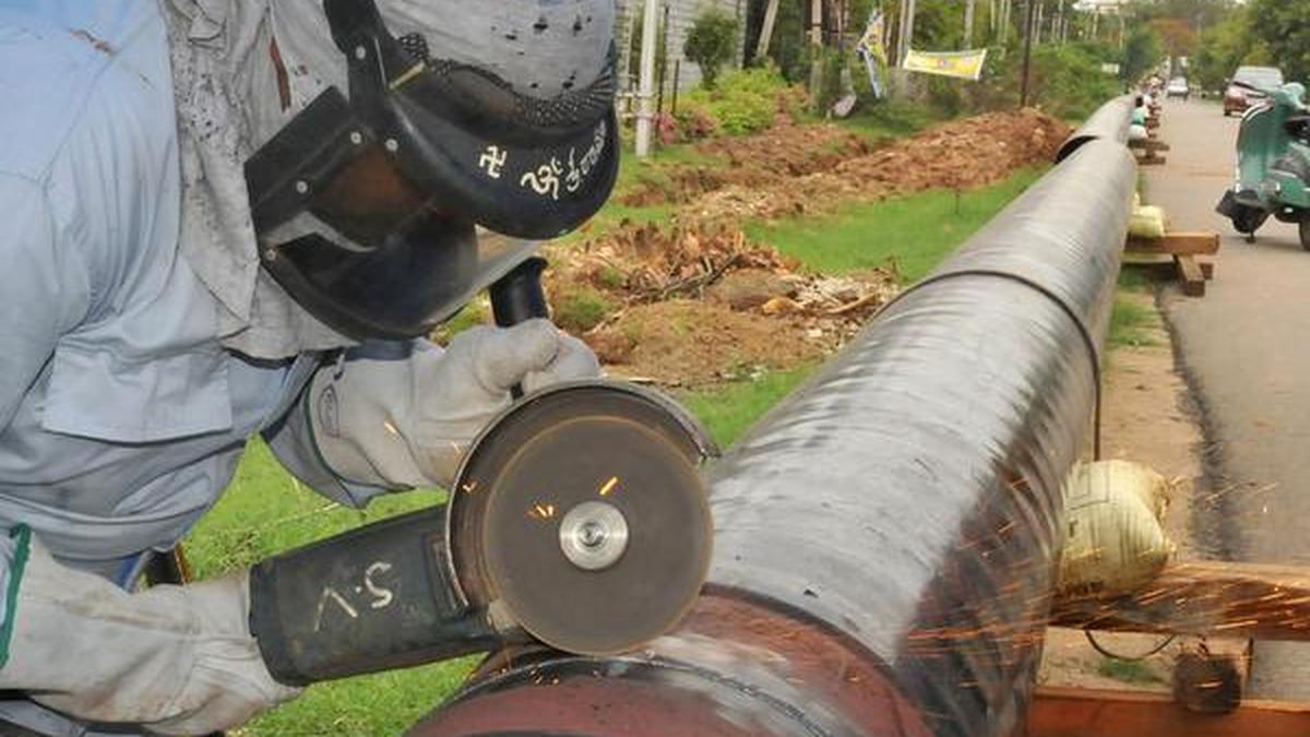 Will Chennai’s wait for cheaper piped natural gas end? - The Hindu