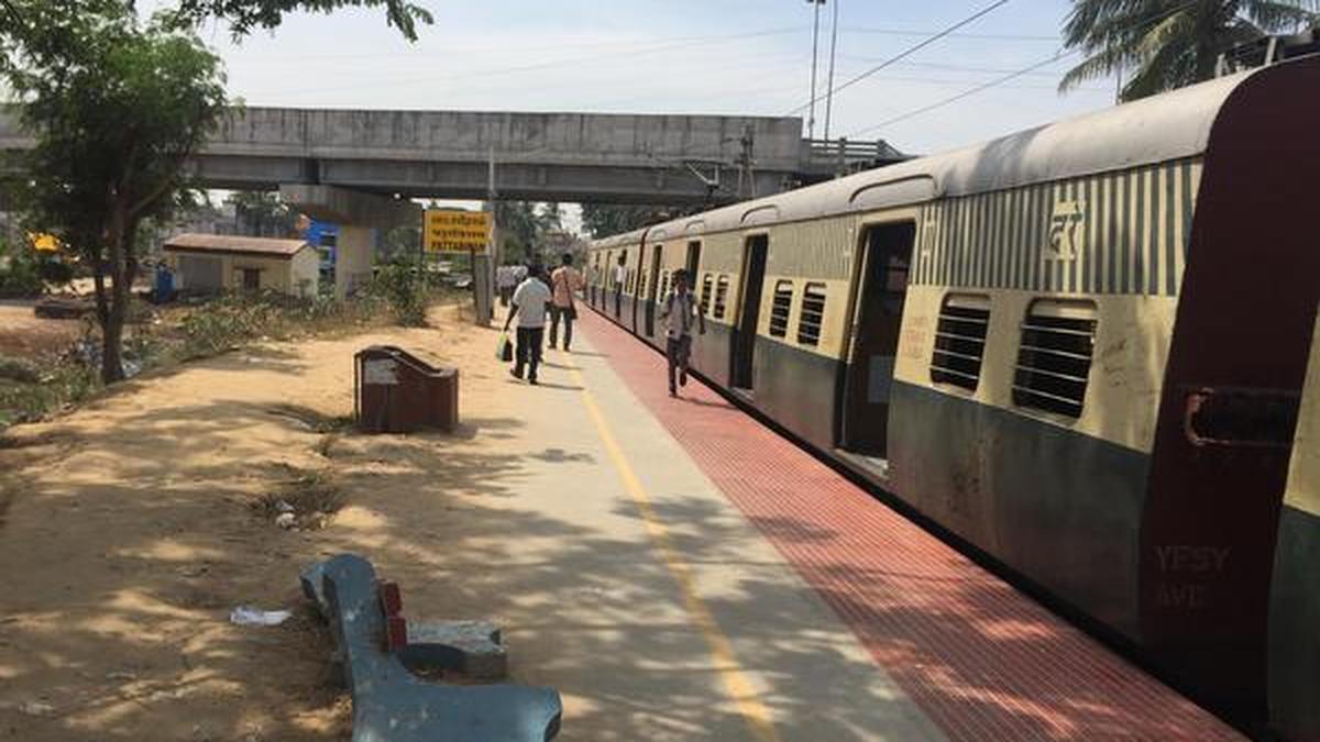 Two different worlds at Pattabiram railway station - The Hindu