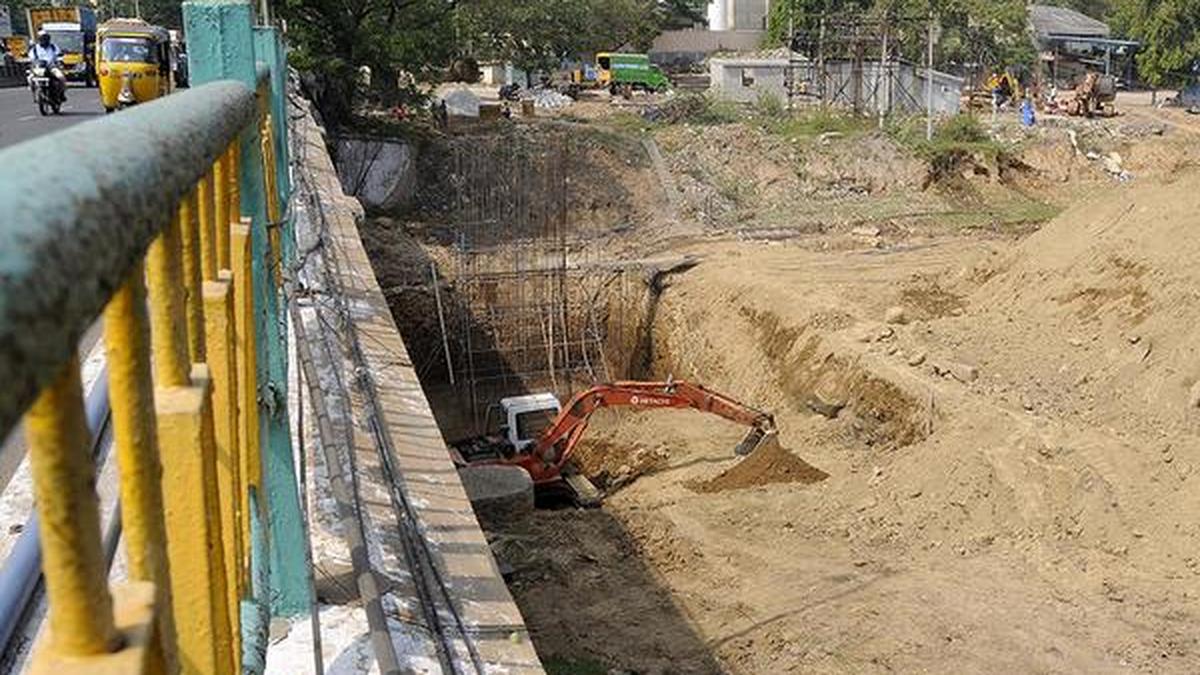 Additional bridge across Adyar - The Hindu