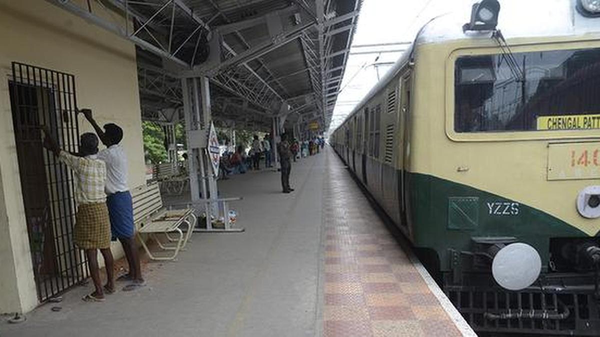 A year after Swathi murder, concerns loom over women’s safety - The Hindu