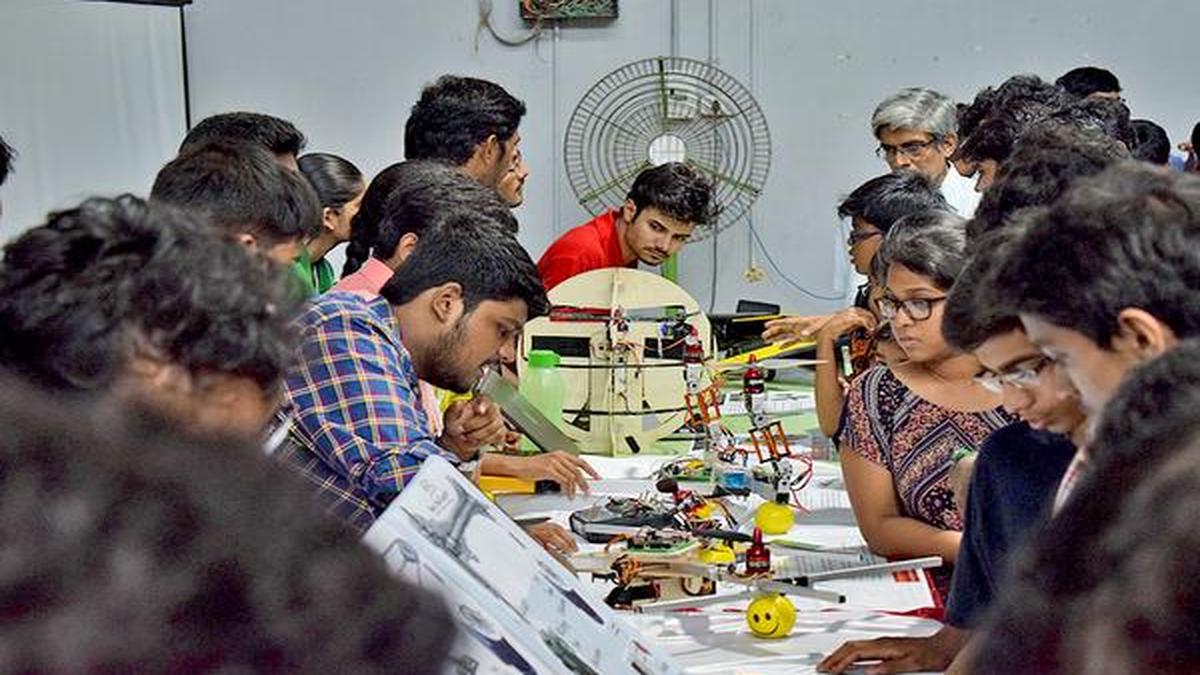 IIT-M displays award-winning student projects - The Hindu