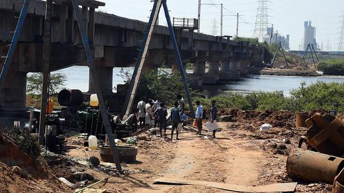 Kamarajar Port resumed work on doubling railway line without permission ...