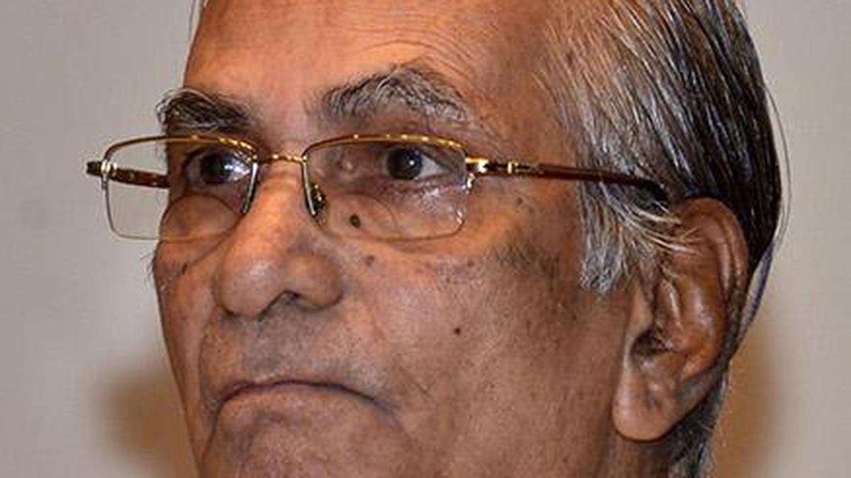 Tamil scholar Manavalan no more - The Hindu