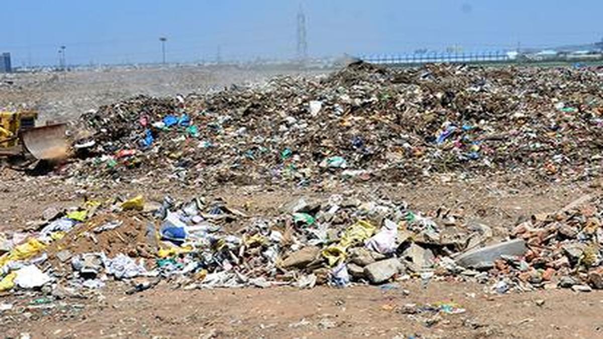 Private conservancy operations launched in Perungudi zone - The Hindu