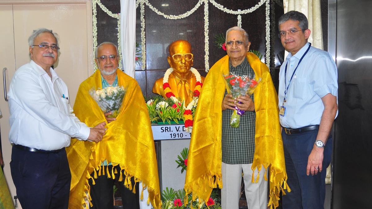 Bust of V.D. Swami, Sankara Nethralaya’s co-founder, unveiled in ...